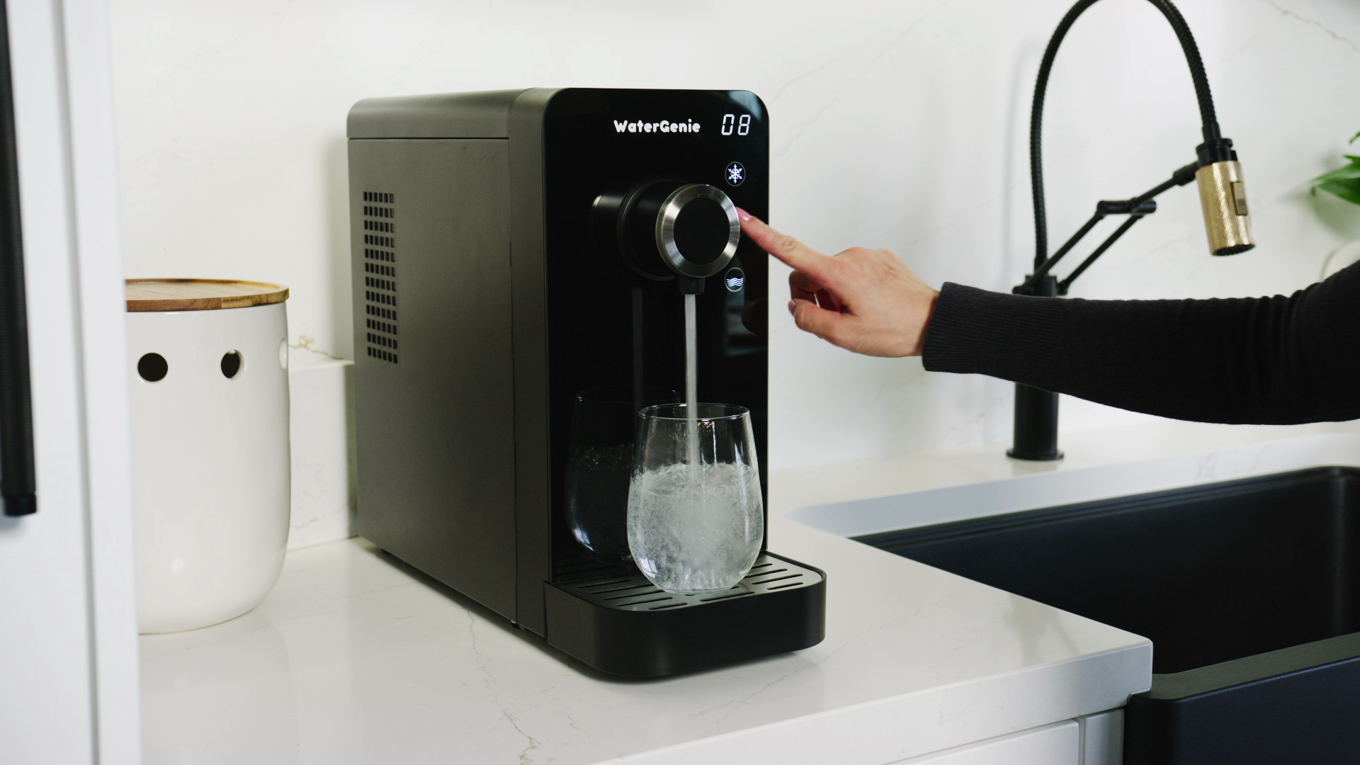 WaterGenie™ Countertop Sparkling Water System – WaterGenie